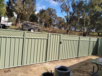 Aluminium Privacy Screens - Garage Doors Canberra, Fencing Canberra